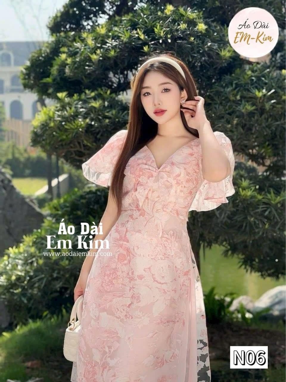 Modern Premium Silk Ao Dai with Wings Sleeve for Women - Pre-made Viet ...